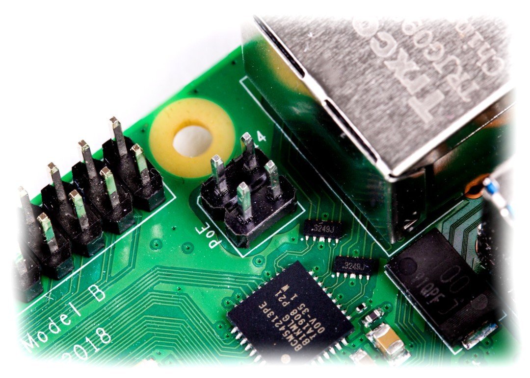 Raspberry Pi 4 model B WiFi Dual Band Bluetooth Botland - Robotic Shop